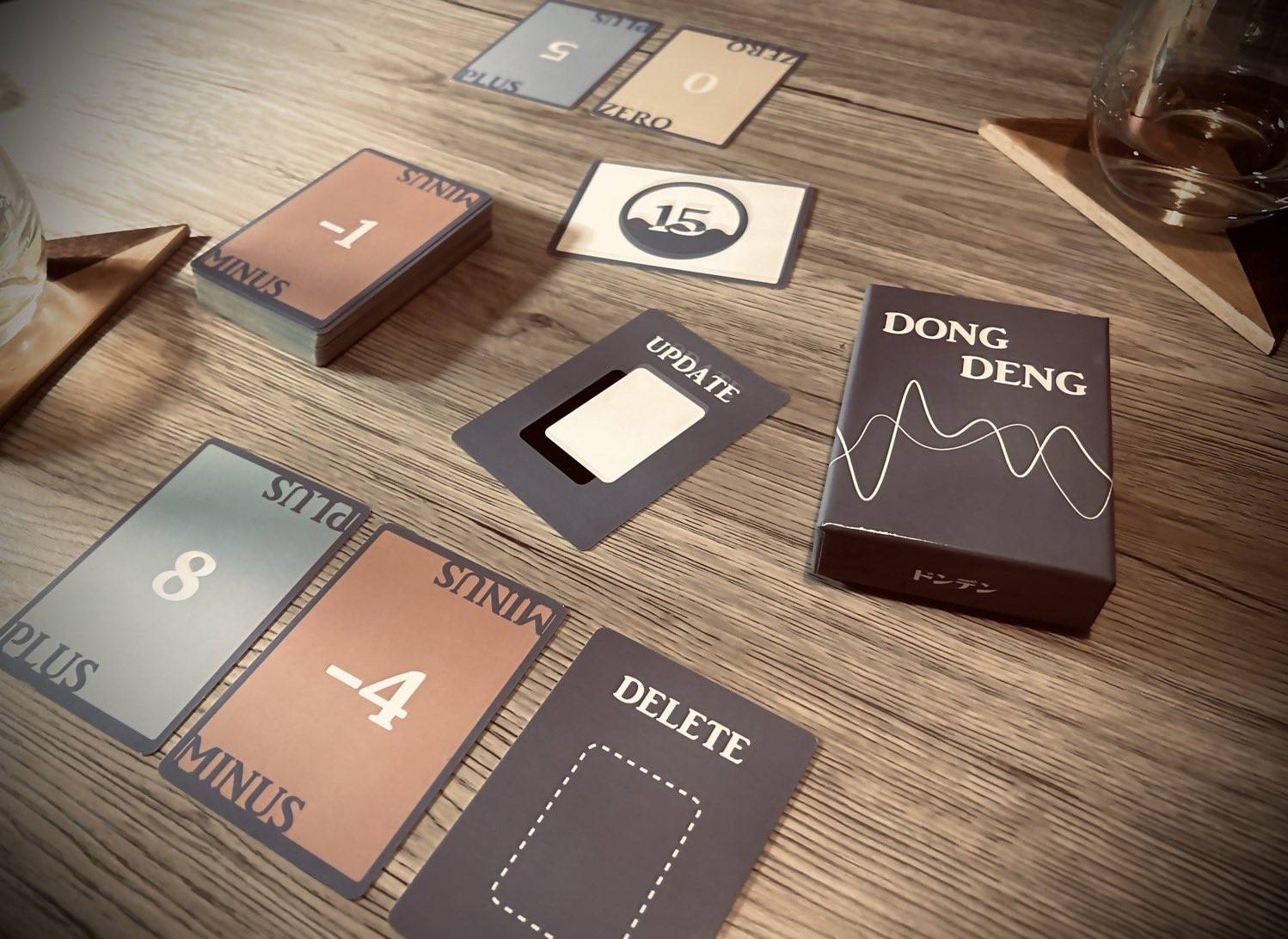 Dong Deng | 『ゲームマーケット』公式サイト | 国内最大規模のアナログゲーム・ テーブルゲーム・ボードゲーム イベント